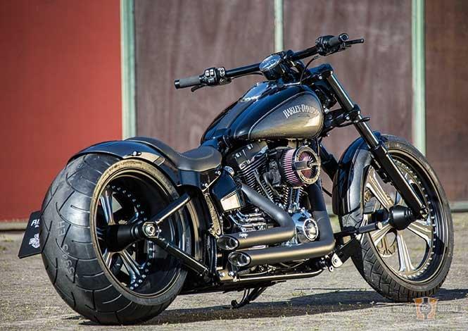 Harley Breakout Custom Rear Fender
